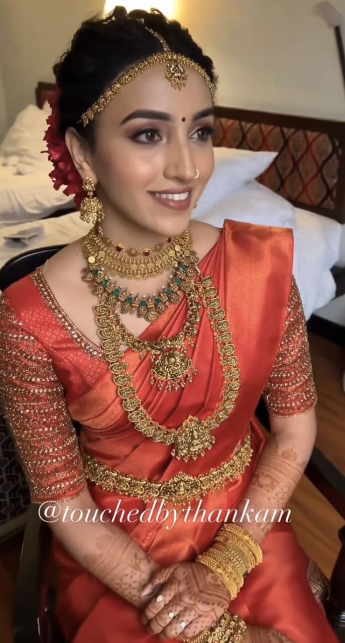 Top 15 Red Wedding Saree Wear, India - Wedding Secrets