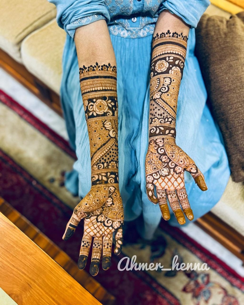 27 Lotus Bridal Mehndi Design for Front Hand - Wedding Secrets