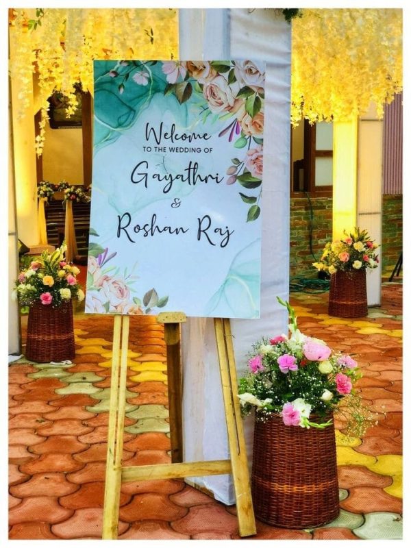 16 Name Boards Ideas | Wedding Decoration - Wedding secrets