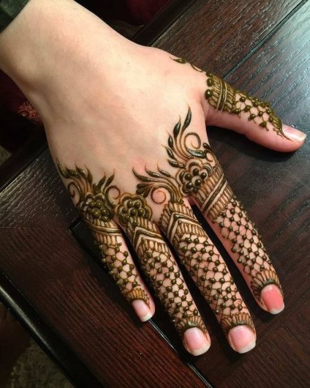23 Unique Back Hand Finger Mehndi Designs - Wedding Secrets