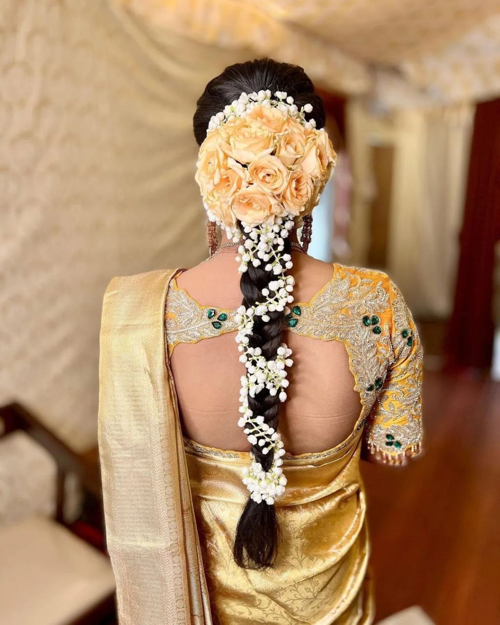 20+ Indian bridal hairstyles for reception night! - Wedding Secrets